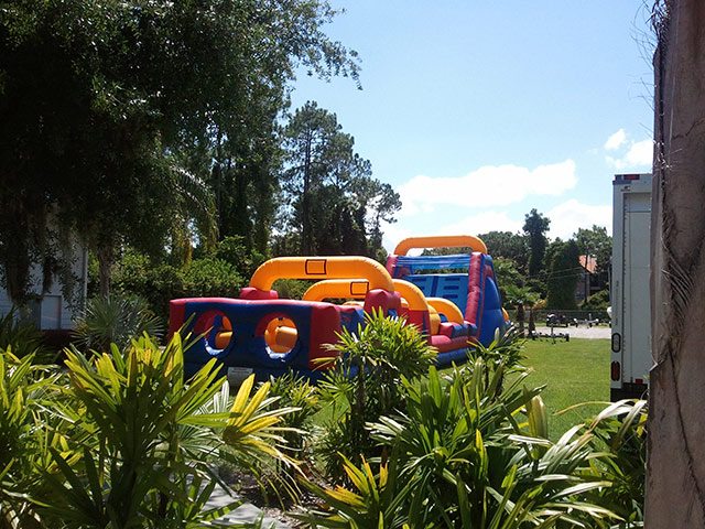 72' Obstacle Course Inflatable - BOUNCE PARTY RENTALS