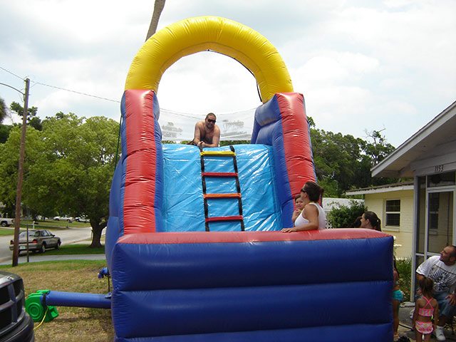 Flume Inflatable Water Slide - BOUNCE PARTY RENTALS