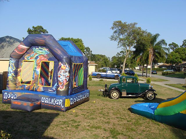 Outer Space bounce house Space Walk - BOUNCE PARTY RENTALS