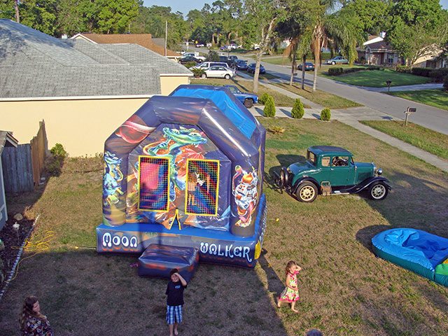 Outer Space bounce house Space Walk - BOUNCE PARTY RENTALS